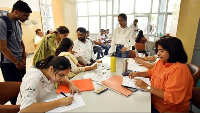 IIT-JEE2025 प्रवेश: शीर्ष आईआईटी में आवंटित सीटें क्षमता से अधिक – Navyug Sandesh